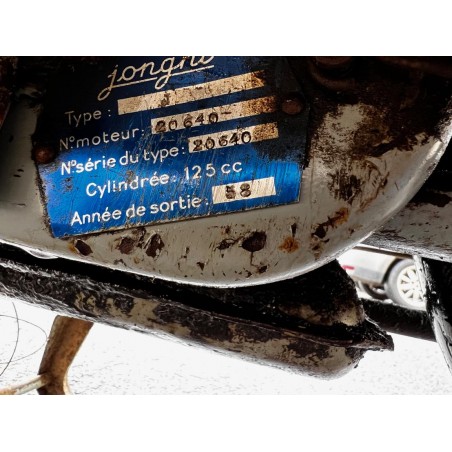 Jonghi 125 polo
